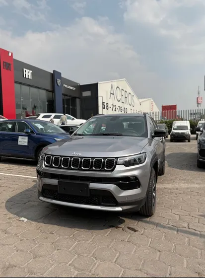 Autos y Camionetas Jeep en Parque Industrial Cuautitlán Izcalli, Cuautitlán Izcalli ...