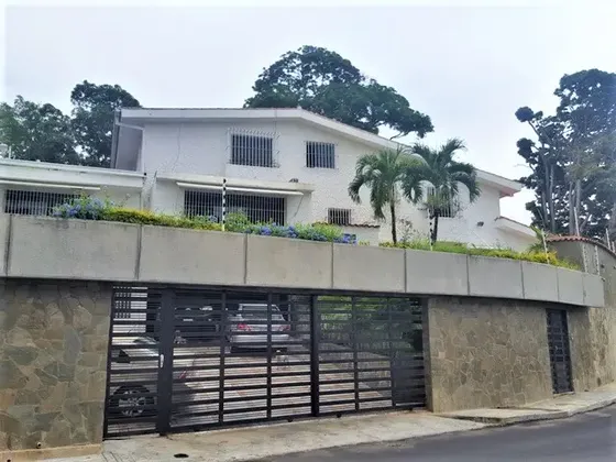 Casas De en Casas en Venta en Cumbres de Curumo, Caracas - Baruta ...