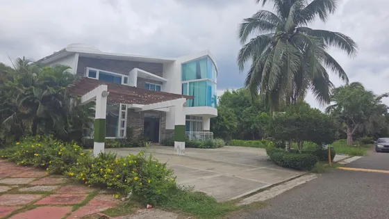 Edgewater Sports Park For Sale | MercadoLibre.com.do