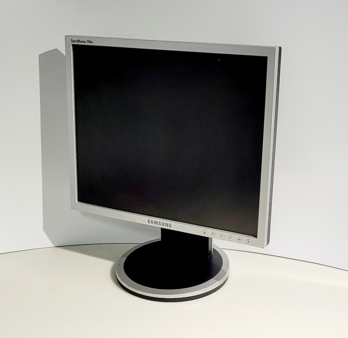 Monitor Lcd 17 Samsung - Syncmaster 740n - Ver Descrição | Parcelamento ...