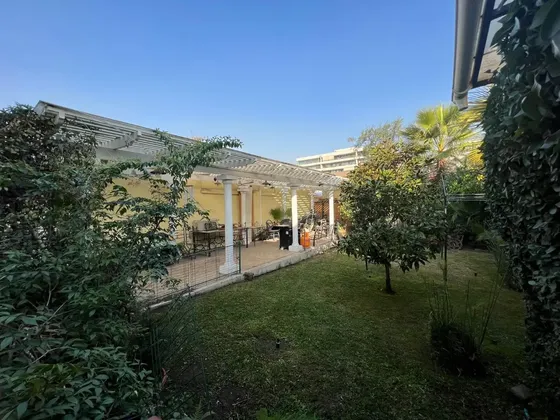 Casas en Venta en Sebastián Elcano, Las Condes | Portalinmobiliario.com