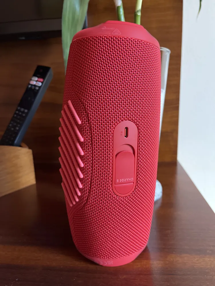 Alto-falante Charge 5 Portátil Com Bluetooth Waterproof Red Alto-falante Charge 5 Portátil Com Bluetooth Waterproof Red