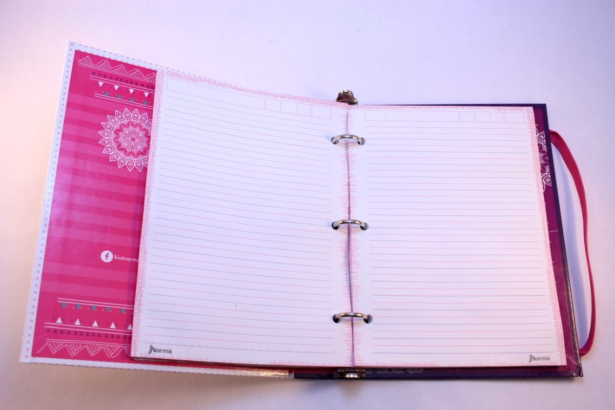 Carpeta Norma Kiut Durabook Forma Francesa | Envío gratis Carpeta Norma Kiut Durabook Forma Francesa | Envío gratis