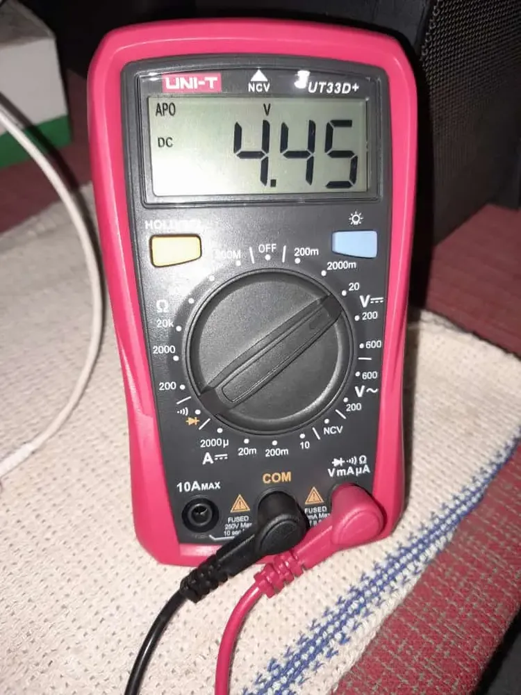 Tester Digital Uni-T UT33D+ NCV Voltímetro Multímetro Ac Dc Pantalla ...
