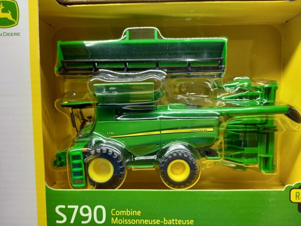 Miniatura Colheitadeira S790 Jd Ertl Escala 1/64 | Mercado Livre