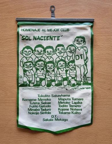 Banderín Cómico Del Equipo De Fútbol Ficticio Sol Naciente Verde Musgo ...