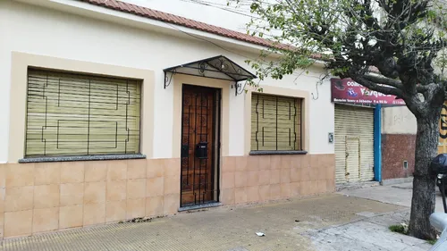 Casa Con Local Propio Al Frente | MercadoLibre