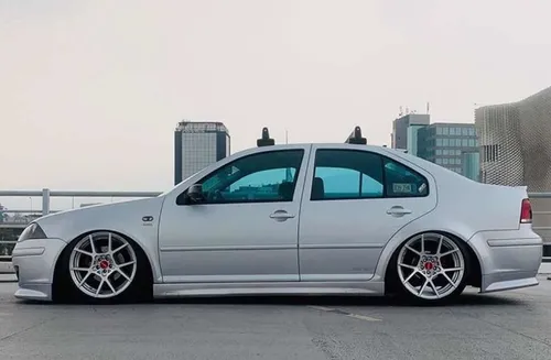 Estribos Laterales Jetta A4 A5 Clásico Mk4 Mk5 Fv En Venta En