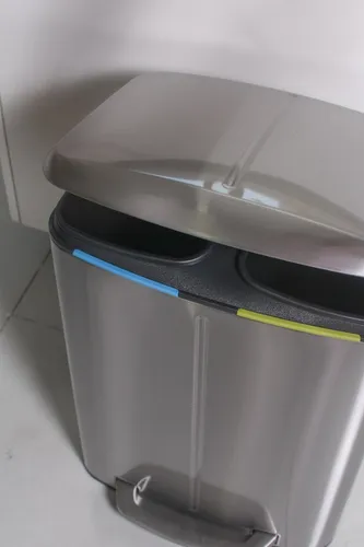 Cesto De Residuos 40 Litros en venta en por sólo $ 210,478.00 - OCompra ... Cesto De Residuos 40 Litros en venta en por sólo $ 210,478.00 - OCompra ...
