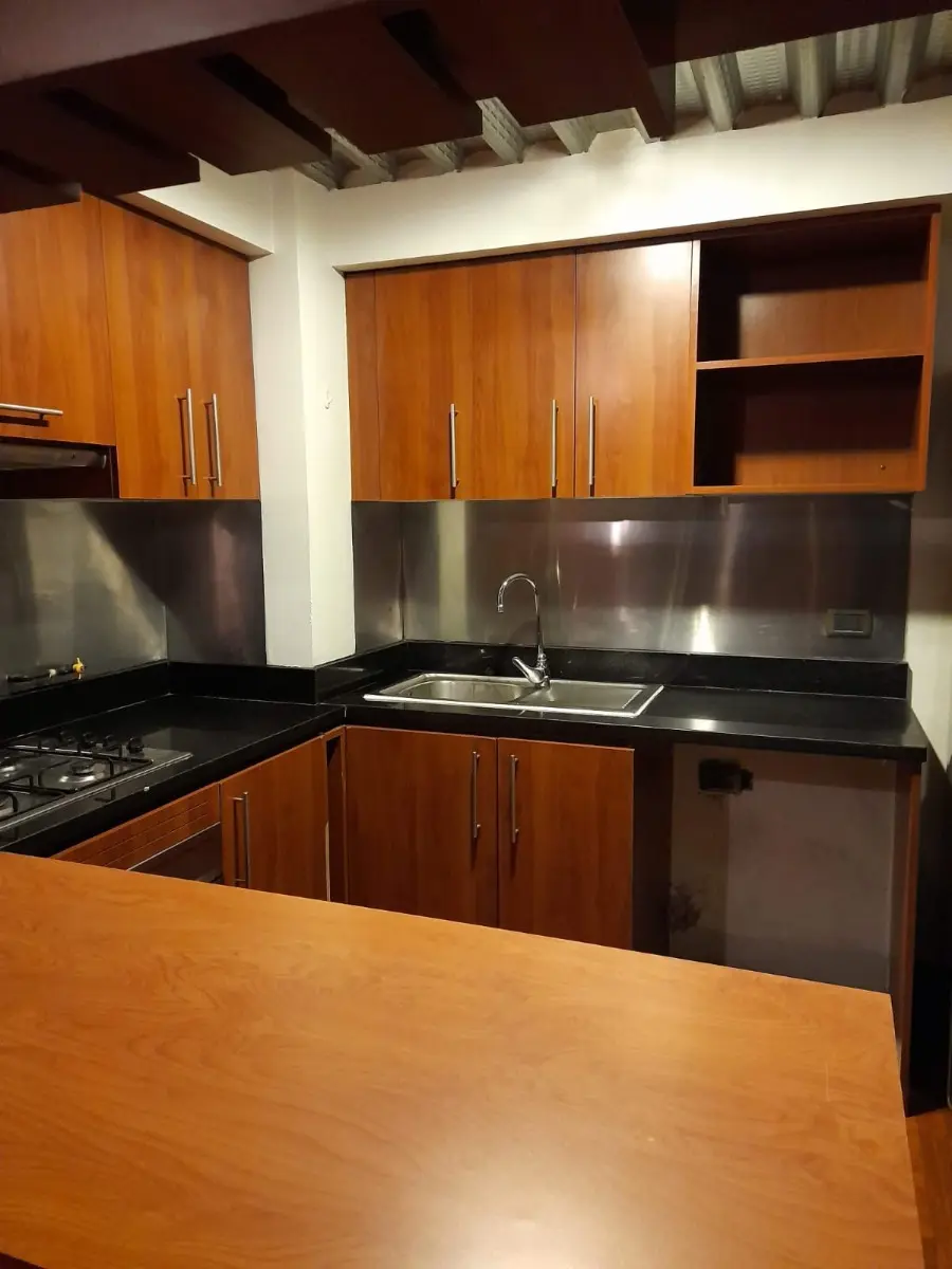 Se Vende Excelente Loft, Bodega, A Pasos Metro Manuel Montt ...