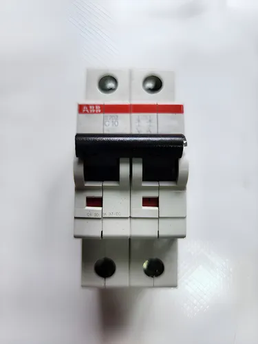 Interruptor Termomagnetico S202-c10 2p 10a 2cds 252001r0104 Beige | Meses sin interés