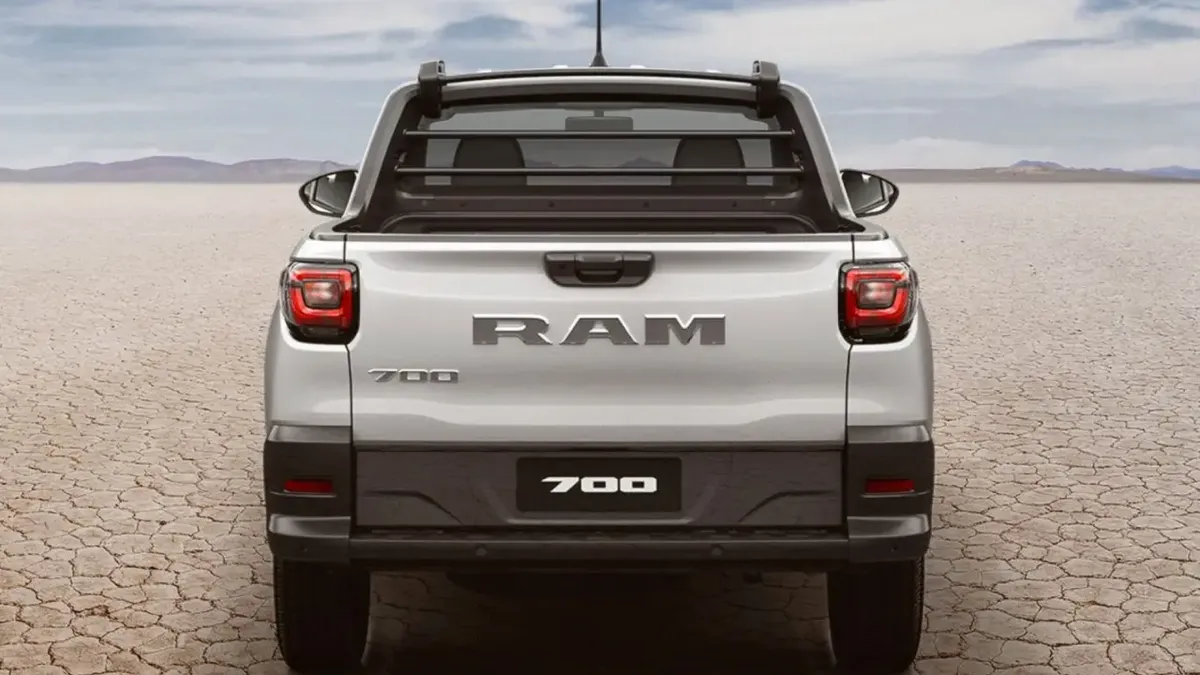 Nuevo RAM 700 2025 Tradesman Regular Cab 0KM | Precio, Versiones y ...