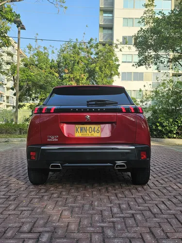Peugeot 2008 1.2 Allure Aut | MercadoLibre