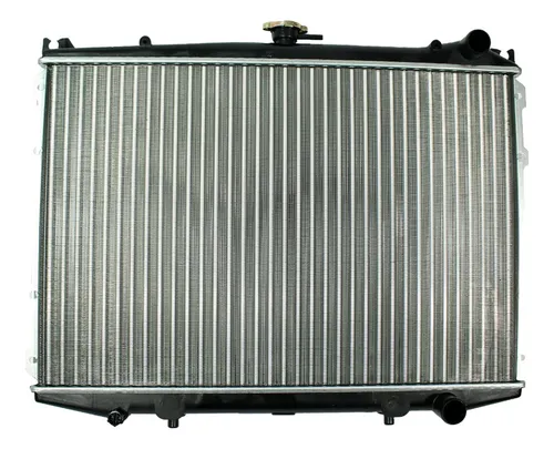 Radiador Nissan D21 Estaquitas 1986 - 2004 Motor 2.4 Standar