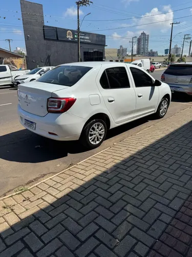 Renault Logan Expression Flex 1.6 16V 4p | MercadoLivre