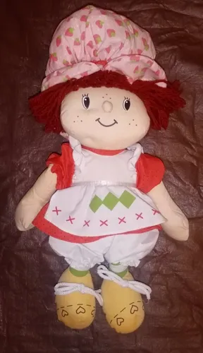 Muñeca Rosita Fresita De Peluche | MercadoLibre Muñeca Rosita Fresita De Peluche | MercadoLibre