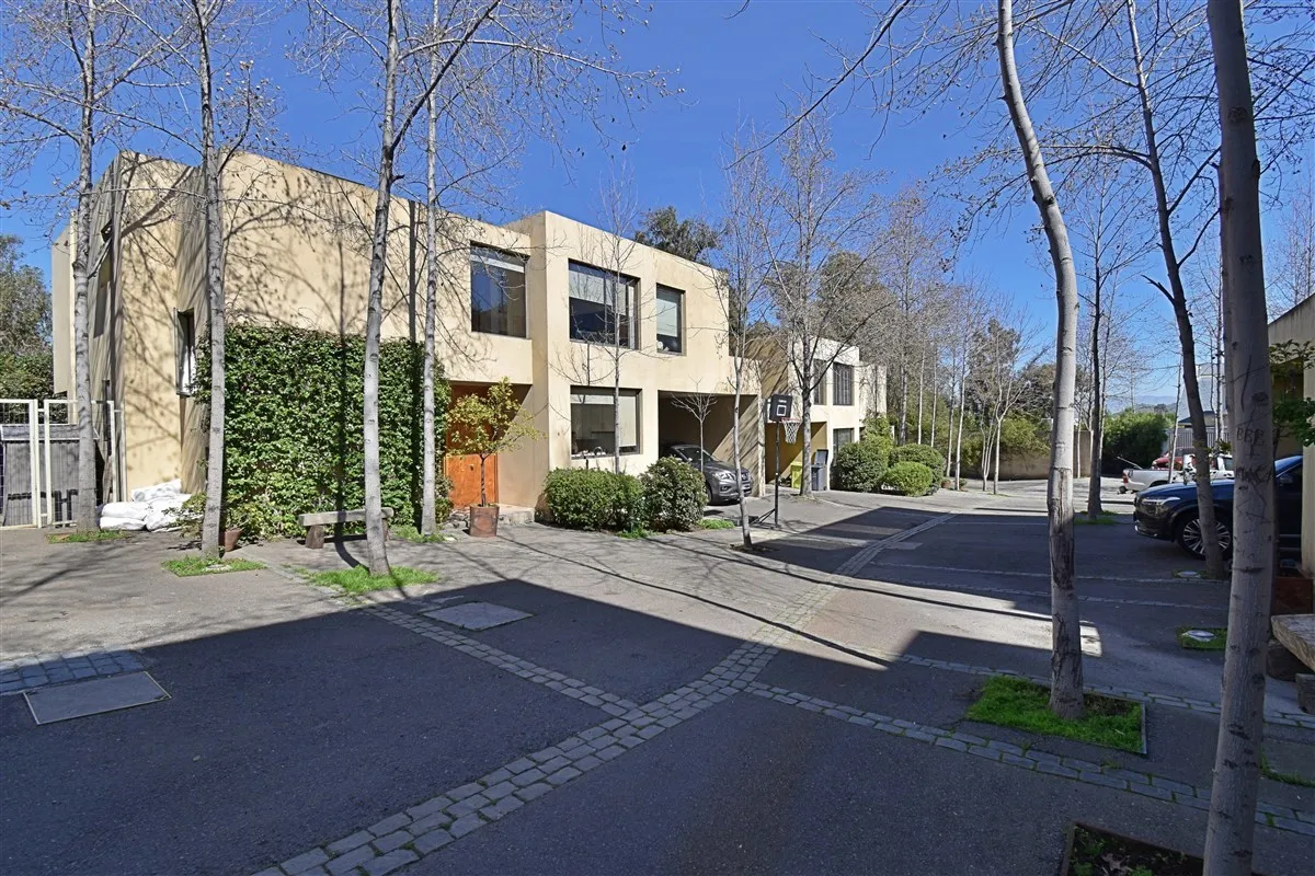 Condominio / Santa Maria / Unimarc / Colegio San Benito ...