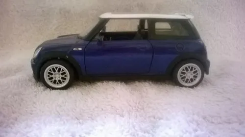 Nico Mini Cooper S New Ray 1/32 (avv 15) Nico Mini Cooper S New Ray 1/32 (avv 15)