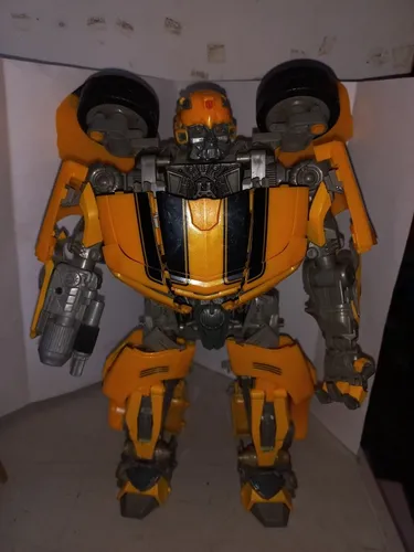 Transformers Bumblebee Ultimate Hasbro 2006 Con Detalles | MercadoLibre Transformers Bumblebee Ultimate Hasbro 2006 Con Detalles | MercadoLibre