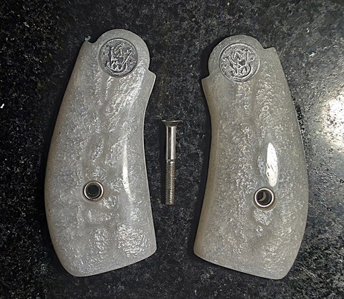 Cabo Revolver Smith & Wesson Cal.32 Long! Madrepérola | Frete grátis Cabo Revolver Smith & Wesson Cal.32 Long! Madrepérola | Frete grátis