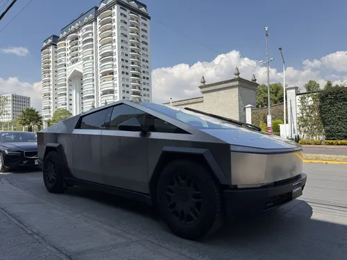 Tesla Cybertruck Cyberbeast | MercadoLibre
