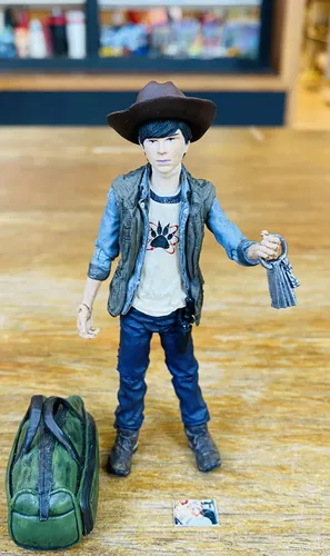 Boneco Carl Grimes The Walking Dead Mcfarlane 10cm Series 4 Boneco Carl Grimes The Walking Dead Mcfarlane 10cm Series 4