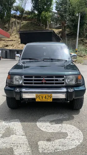 Mitsubishi Montero 3.0 V43 WAGON 7 PTOS MT MODELO 2005 | TuCarro