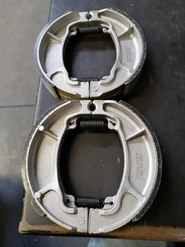 Balatas Honda Cargo 125 Y 150 Delanteras Y Traseras Balatas Honda Cargo 125 Y 150 Delanteras Y Traseras