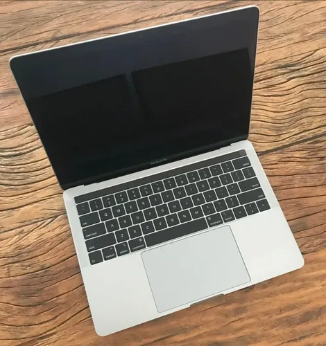 Macbook Pro 13 2017 - 3.1ghz 8gb 512gb Ssd Touchbar Macbook Pro 13 2017 - 3.1ghz 8gb 512gb Ssd Touchbar