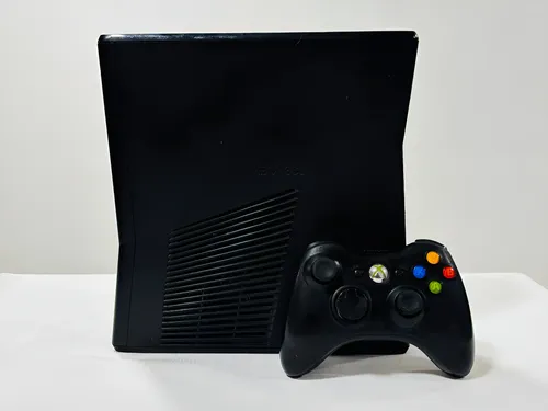 Xbox 360 Slim 250gb Chip Rgh 26 Juegos Negro | MercadoLibre