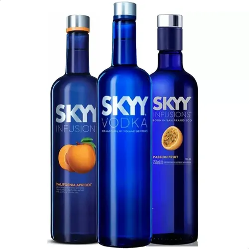 Vodka Skyy Clasico Original + Apricot Infusions + Maracuya Vodka Skyy Clasico Original + Apricot Infusions + Maracuya