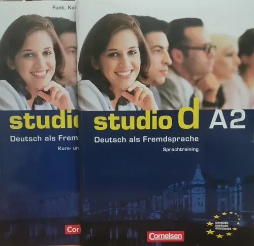 Paquete Studio D A2: Kurs- Und Übungsbuch / Sprachtraining | Envío gratis