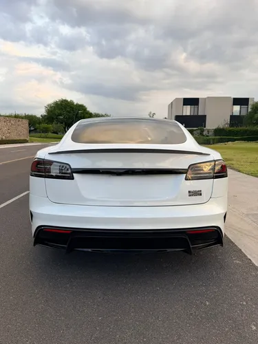 Tesla Model S Plaid 2026 | MercadoLibre