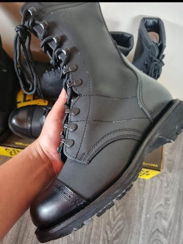 Botas Corcoran , Carabineros Ejercito De Chile., Gendarmeri | Cuotas ...