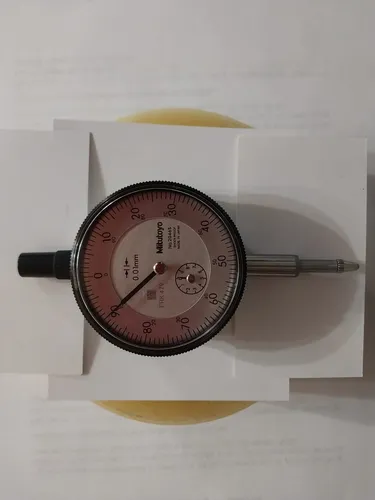 Indicador De Caratula Marca Mitutoyo Mod 2046s 0 X 10mm Meses Sin