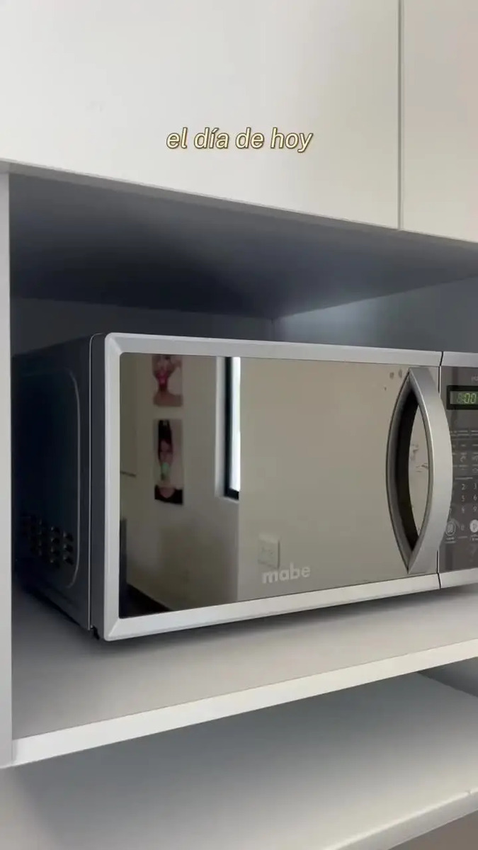 Horno De Microondas Mabe HMM70SEJ Silver 20L 0.7 Ft³ Electrico De Mesa ...