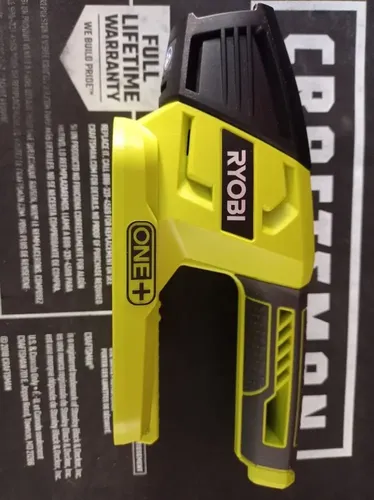 Lámpara Linterna Led Ryobi P705 Sin Pila Sin Cargador | MercadoLibre