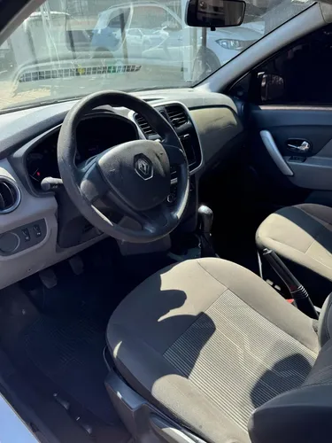 Renault Logan Expression Flex 1.6 16V 4p | MercadoLivre