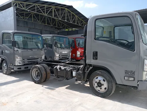 Isuzu Elf 300 Plataforma | MercadoLibre