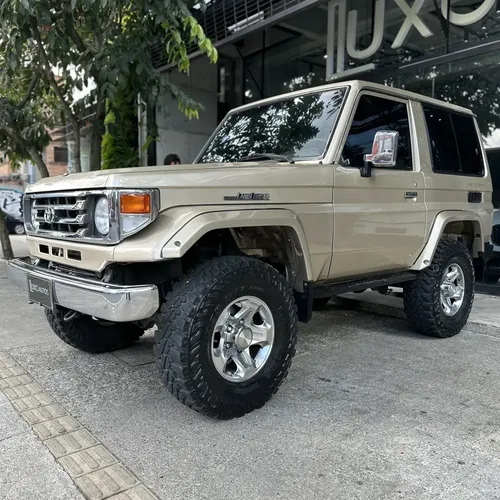 Toyota Land Cruiser 4.5 Fzj75 Macho | MercadoLibre