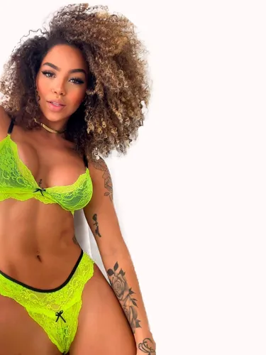 Kit 3 Conjunto Lingerie Renda Neon Sem Bojo Alça Regulável Escorrega