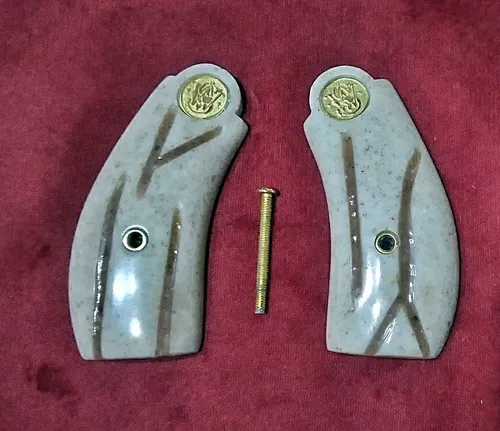 Cabo Coronha Revolver Smith Wesson Cal.38 Osso ! | Frete grátis Cabo Coronha Revolver Smith Wesson Cal.38 Osso ! | Frete grátis