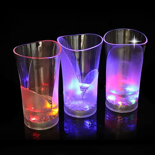 Vaso Con Luz Led Para Beber Agua, Luz Fría, Botella Luminosa | MercadoLibre