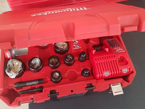 Sacabocados Milwaukee 2677-20 Force Logic Inalámbrico M18 | Meses sin ... Sacabocados Milwaukee 2677-20 Force Logic Inalámbrico M18 | Meses sin ...