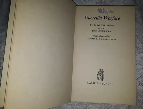 Guerrilla Warfare- By Mao Tse Tung And By Che Guevara | MercadoLibre Guerrilla Warfare- By Mao Tse Tung And By Che Guevara | MercadoLibre