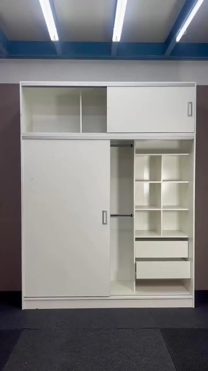 Placard Con Baulera 180x233 Alto 4 Puertas Corredizas Cubos Color ...