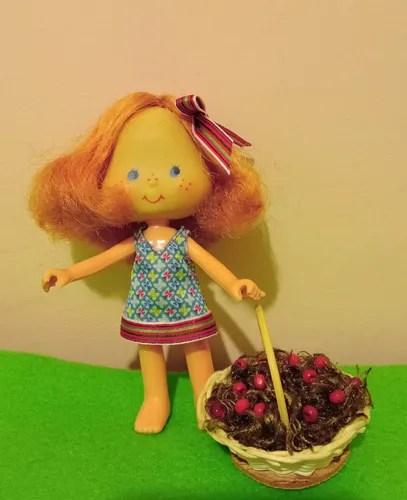 Muñeca Antigua Rosita Fresita Genèrica Talla 12 Cm. | Meses sin intereses Muñeca Antigua Rosita Fresita Genèrica Talla 12 Cm. | Meses sin intereses