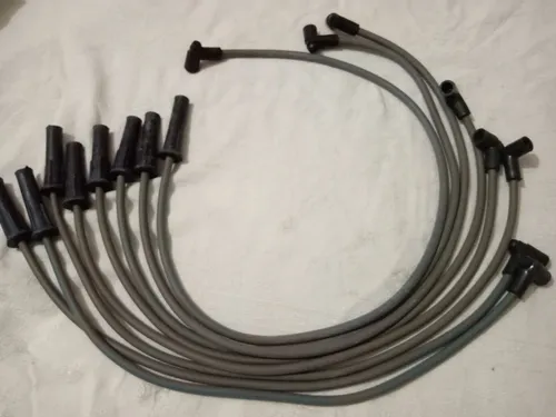 Cables Bujía Chevrolet M305/350 8 Cil Tbi Rectos-curvos 8mm | MercadoLibre