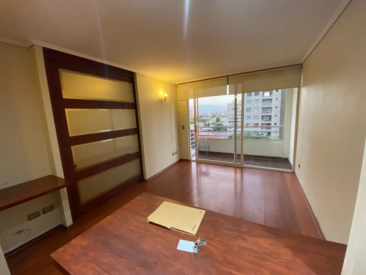 Departamento En Santa Isabel Cercano A Estación Del Metro ...