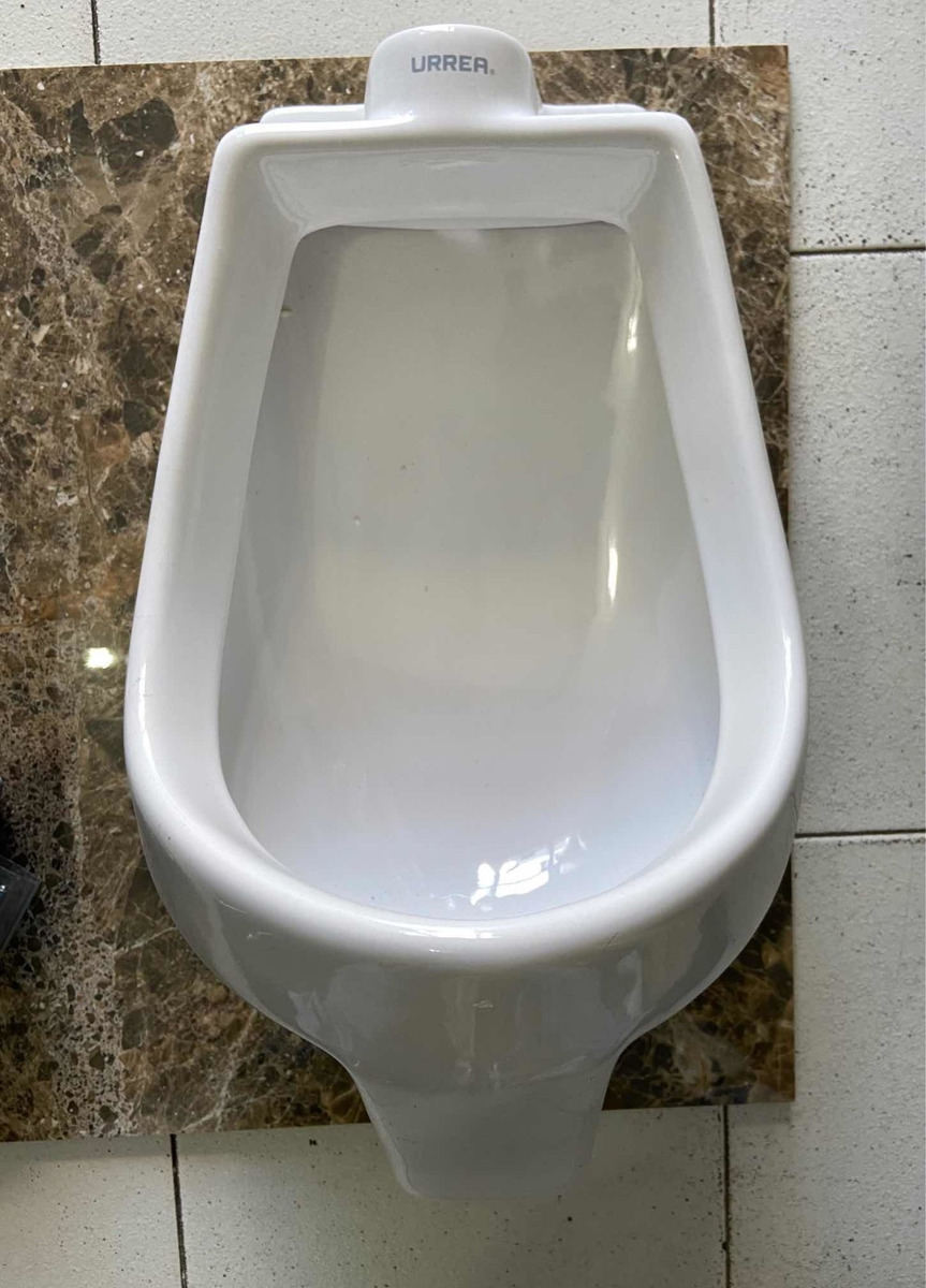 Mingitorio Con Kit De Instalacion Nuevos Baño Orinal | Mercado Libre